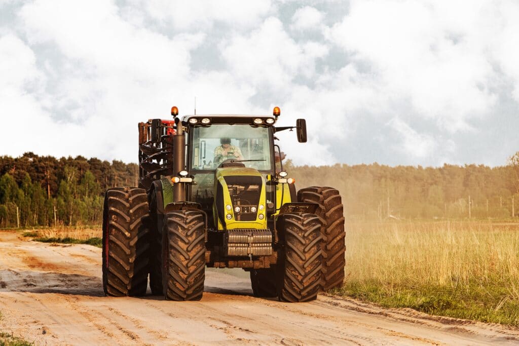 12 consejos para manejar correctamente un tractor - Altrac